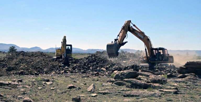 American Rare Earths begins test mine at Cowboy State - North American ...